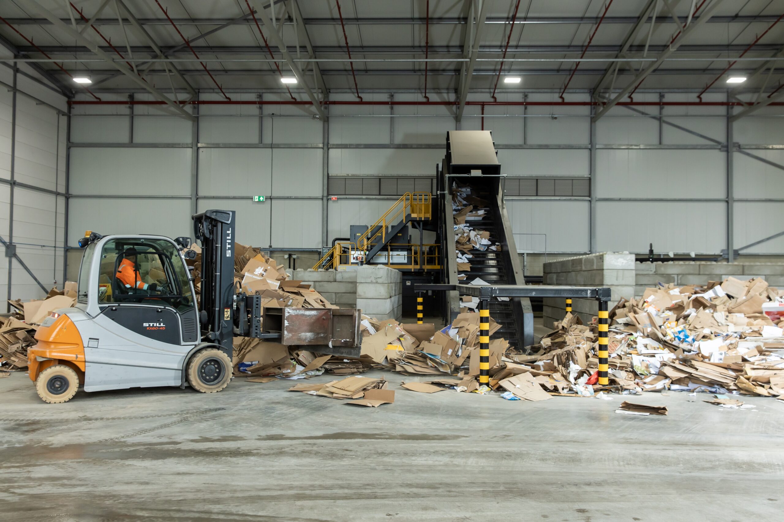 PreZero opent nieuwe locatie voor papier- en kartonrecycling ...